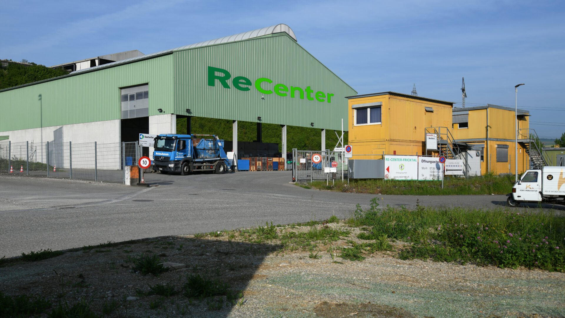 ReCenter